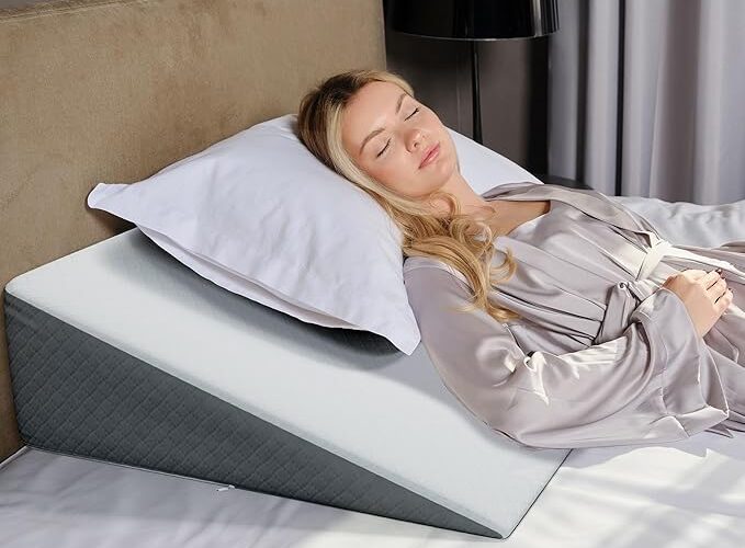 Kölbs Extra Wide Bed Wedge Pillow - Savings Guru